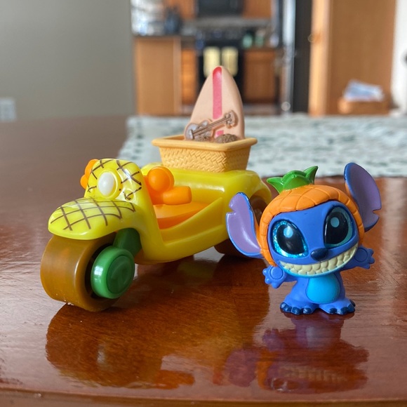 Disney | Toys | Disney Doorables Lets Go Vehicles Stitch | Poshmark